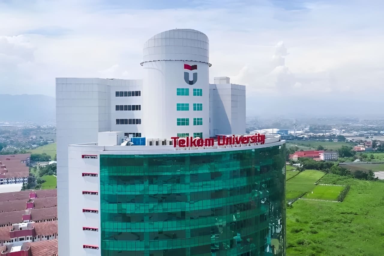 Kesempatan Emas! Kuliah Gratis di Telkom University dengan Beasiswa Indonesian Gold Generation ...